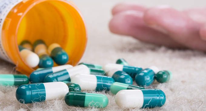 Anfetamine: caratteristiche, assunzione ed effetti - Introduzione alla ...