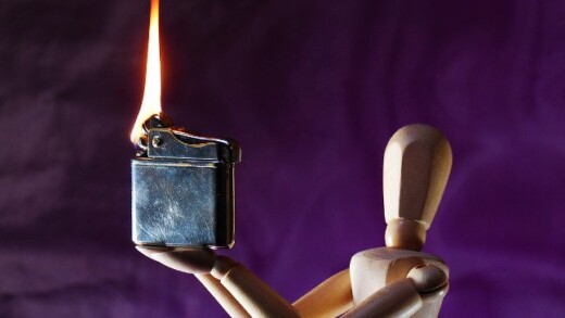 Piromania: significato e caratteristiche del piromane - Psicologia